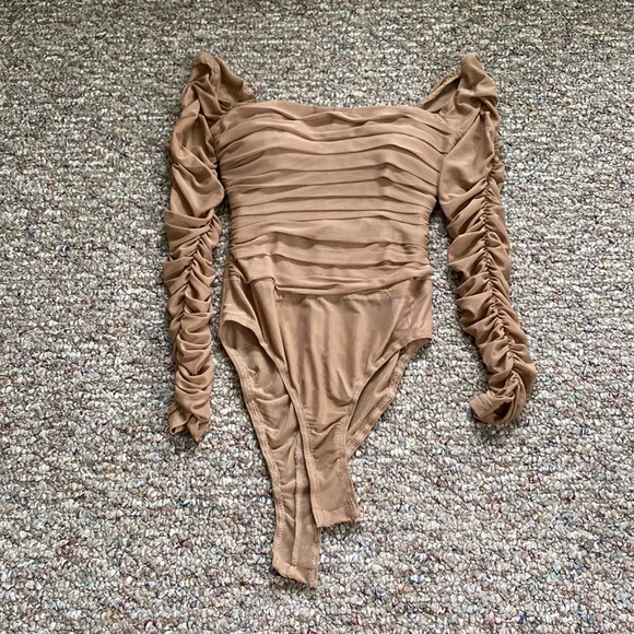 Princess Polly | Tops | Princess Polly Body Suit | Poshmark